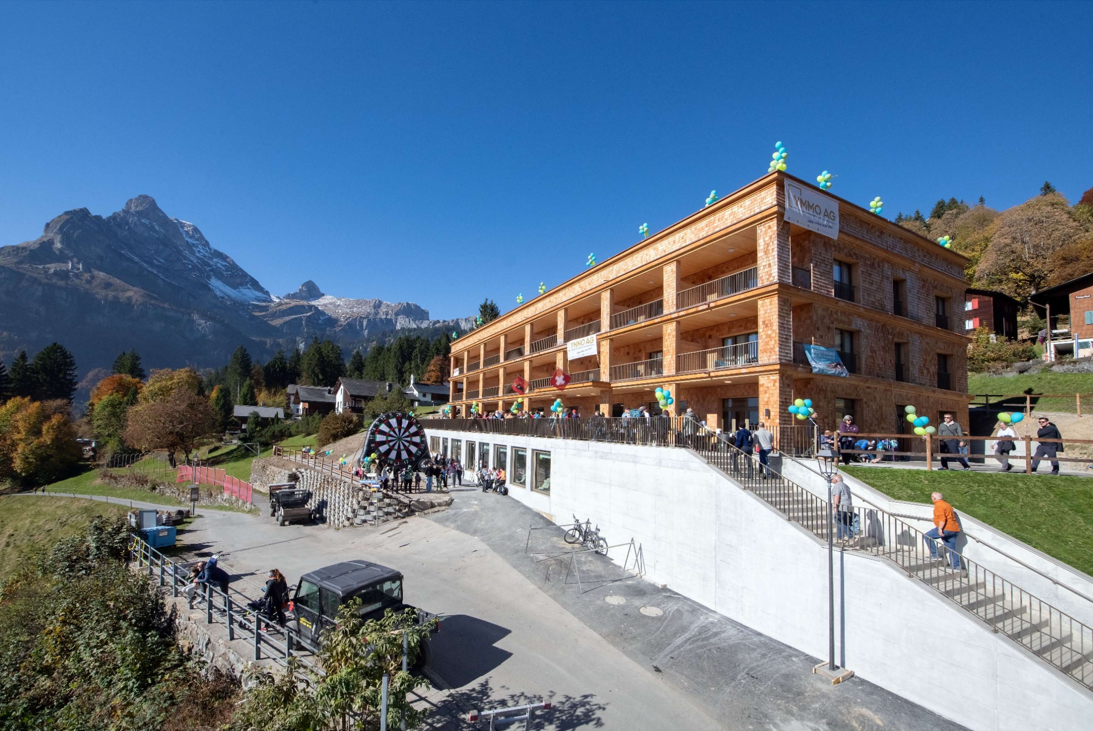 Eröffnung des «Panoramahotels» in Braunwald - braunwald.ch - DE
